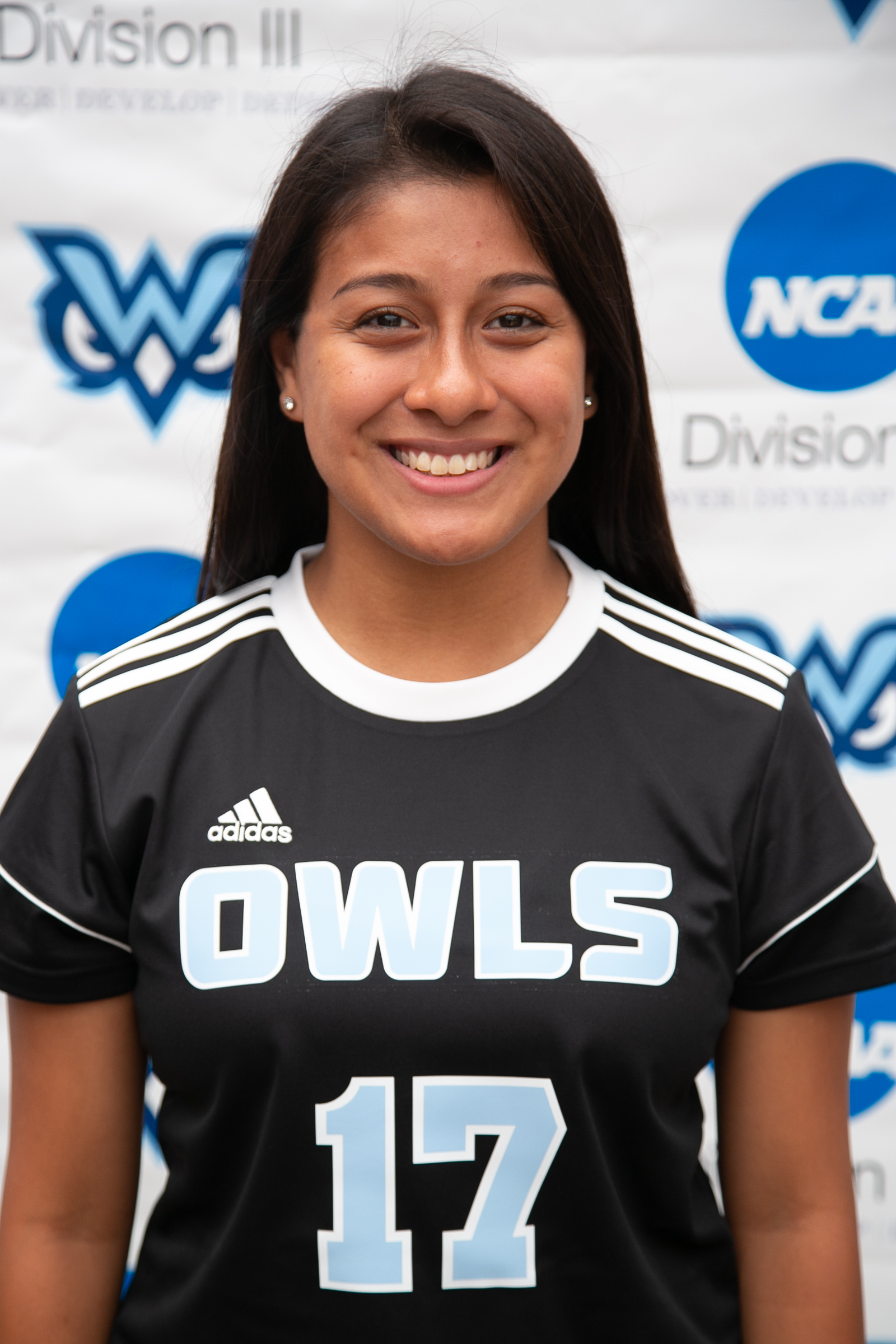 Spanish Service-Learning Internship allows Roman to return to roots – The W